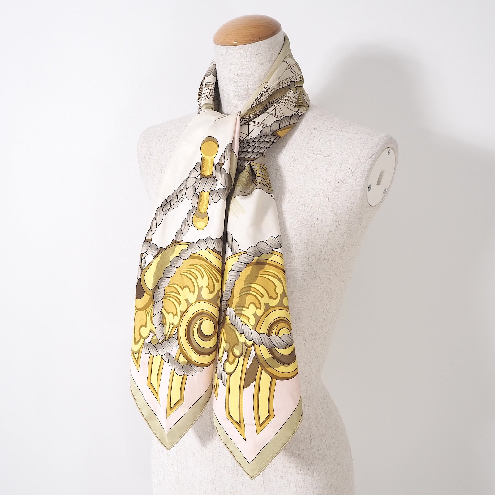 エルメス カレ90 正規品 エルメス HERMES スカーフ カレ90 シルク 100