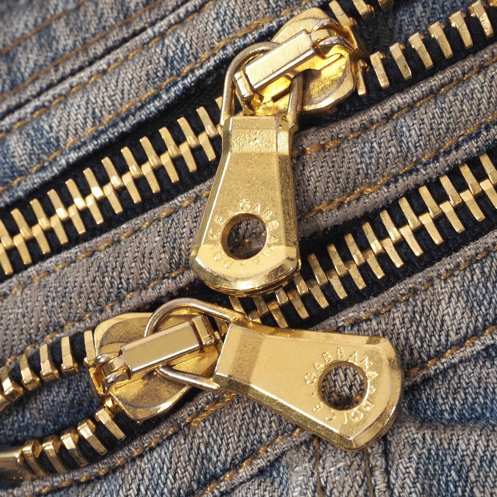 ドルチェ&ガッバーナ DOLCE&GABBANA サビ加工 デニムジャケット ドルチェ&ガッバーナ DOLCE&GABBANA サビ加工 デニムジャケット